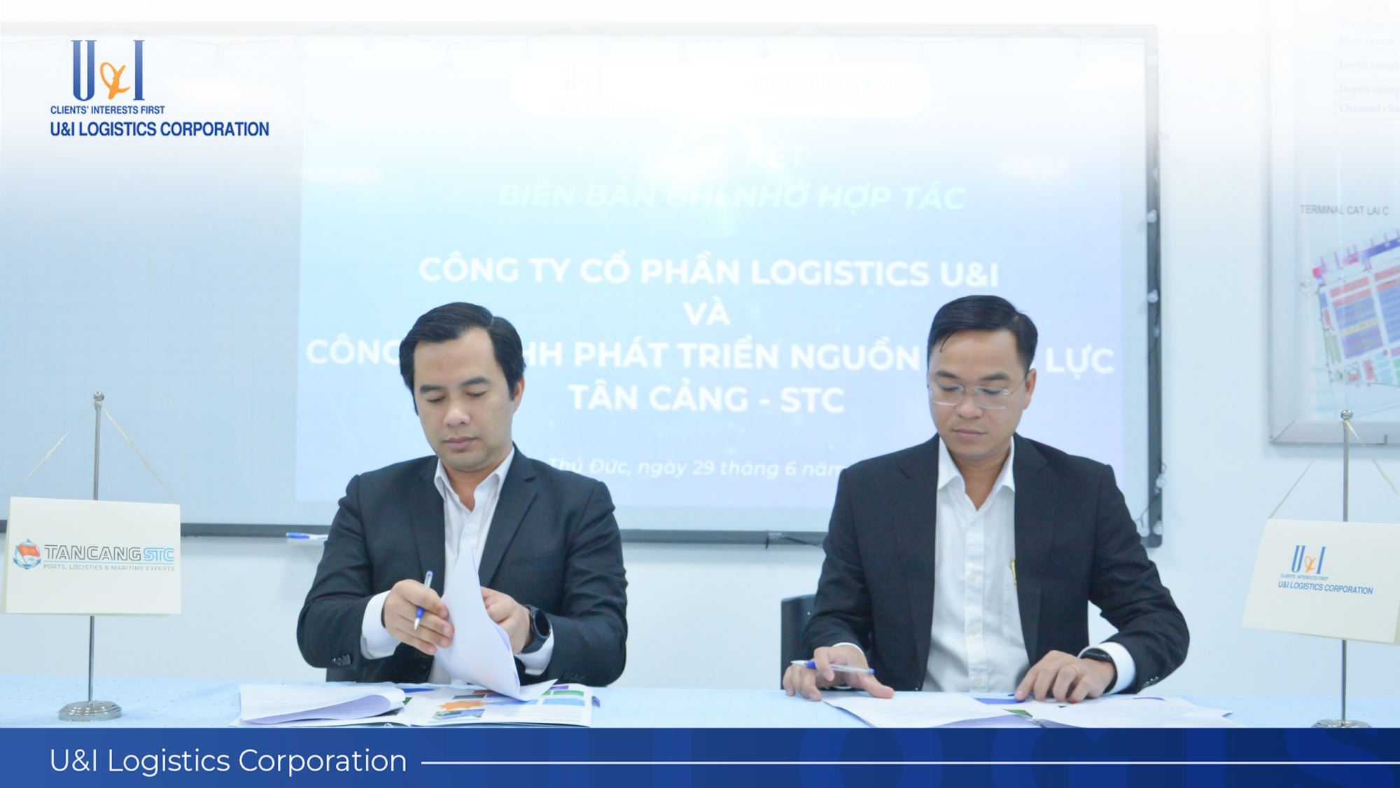 U&I LOGISTICS SUCCESSFULLY SIGNED MOU WITH TAN CANG STC - LOGISTICS U&I